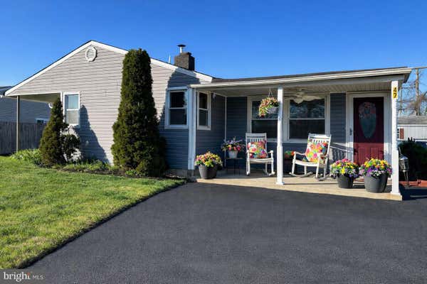 Levittown, Homes For Sale | REMAX