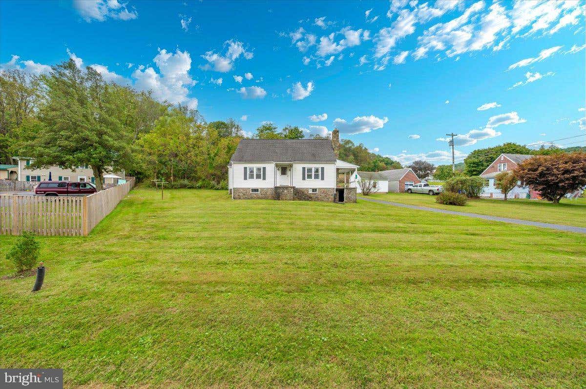 17124 SABILLASVILLE RD, SABILLASVILLE, MD 21780 | RE/MAX