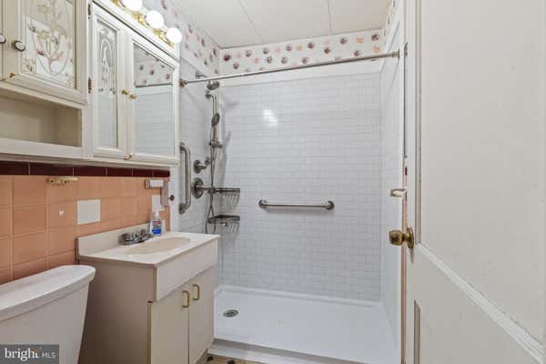 2135 BRIGHTON ST, PHILADELPHIA, PA 19149 | REMAX