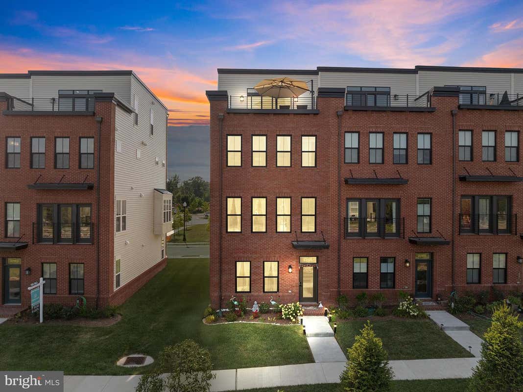 23158 HORSESHOE TRAIL SQ, ASHBURN, VA 20148 | RE/MAX