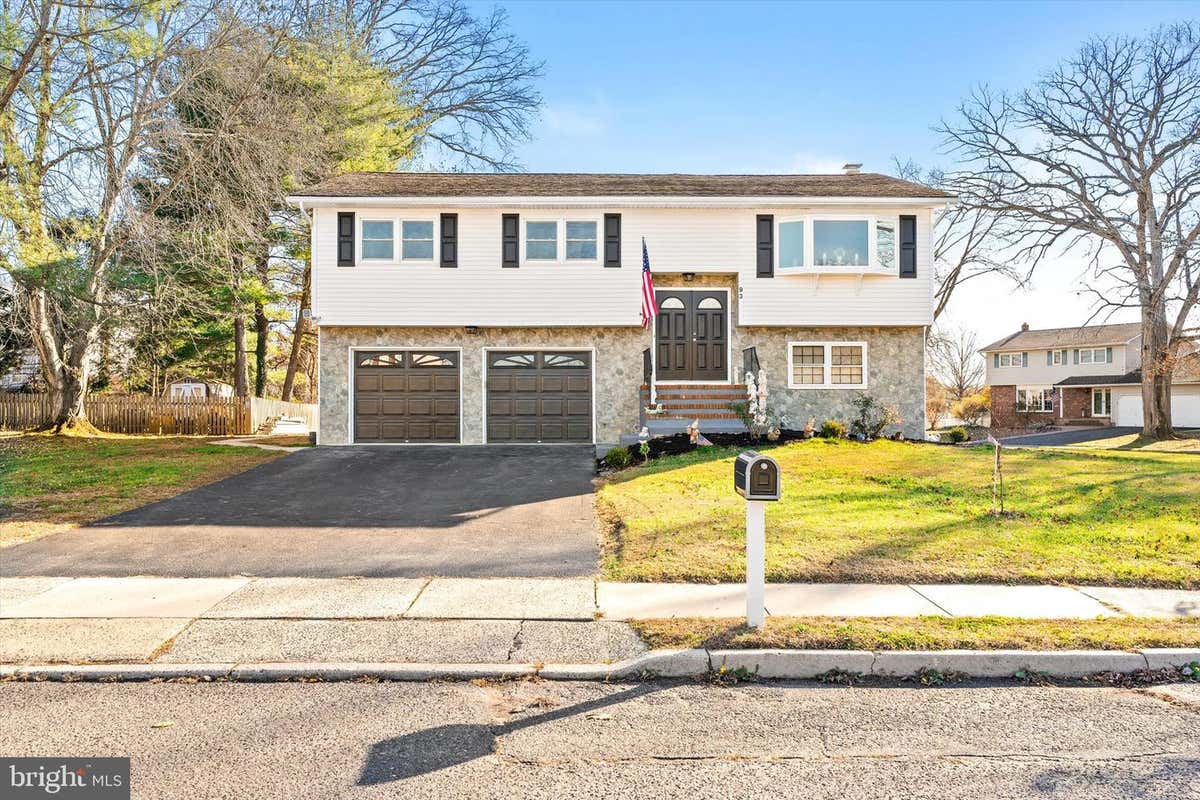 93 TUDOR DR, HAMILTON, NJ 08690 | RE/MAX
