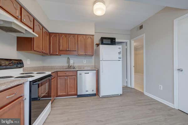 98 N BEDFORD ST # A, ARLINGTON, VA 22201 | REMAX