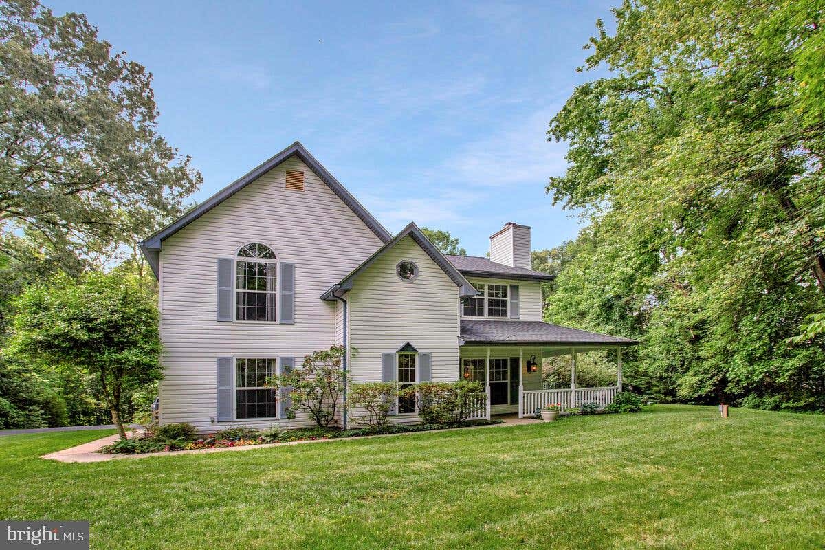 7701 LAKE SHORE DR, OWINGS, MD 20736 | RE/MAX