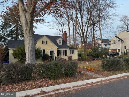 4601 S CHELSEA LN, BETHESDA, MD 20814 | REMAX