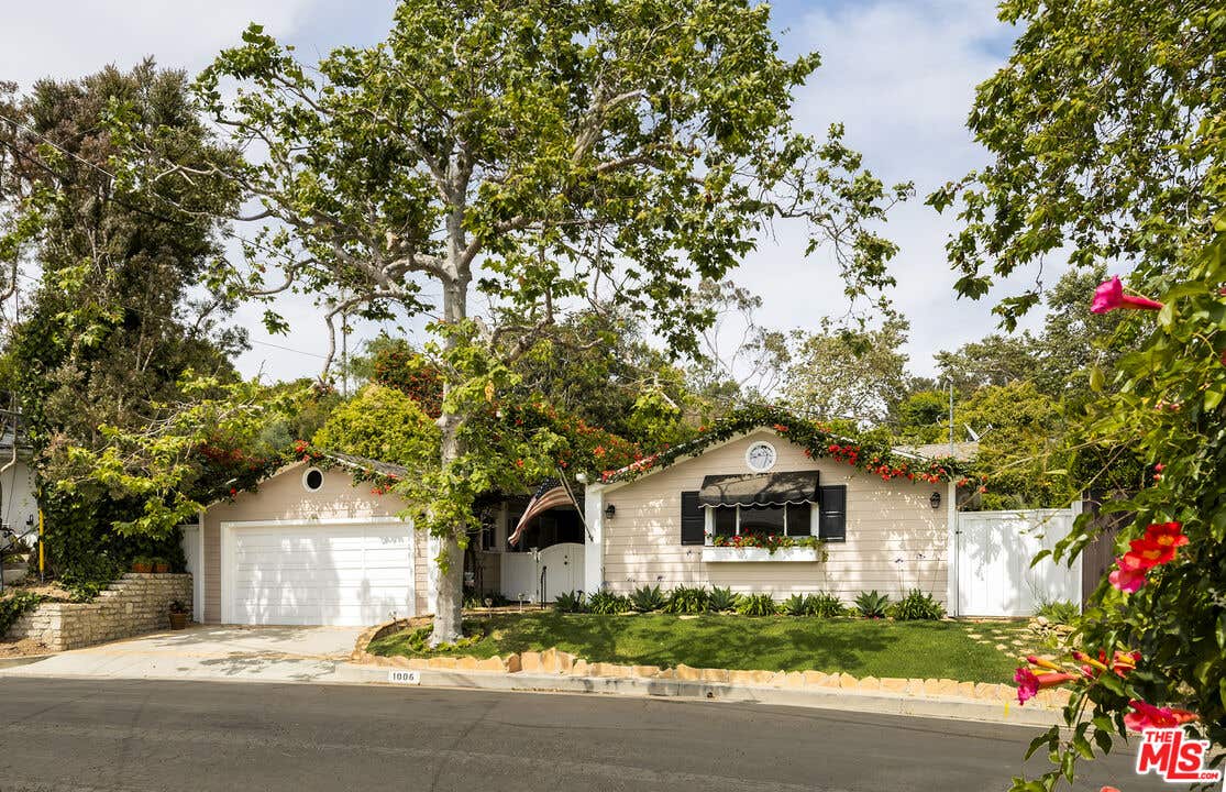 1006 LAS PULGAS RD, PACIFIC PALISADES, CA 90272 | RE/MAX