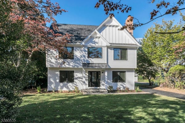 Basking Ridge, NJ Homes For Sale & Real Estate | RE/MAX