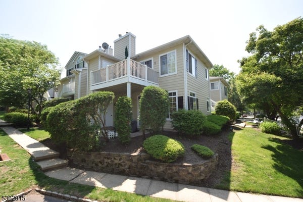 Bedminster, NJ Homes For Sale & Real Estate | RE/MAX