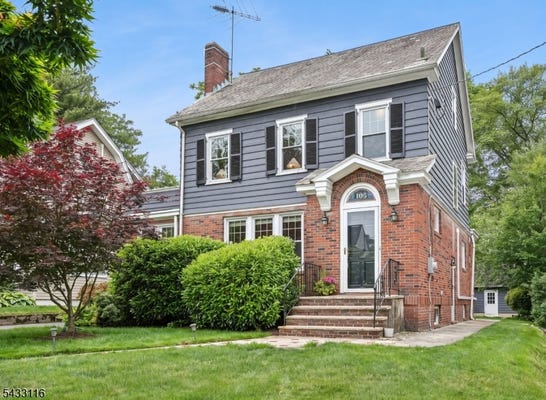 Maplewood, Homes For Sale | REMAX
