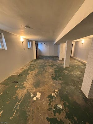 108 RUTGERS AVE, JERSEY CITY, NJ 07305 | REMAX