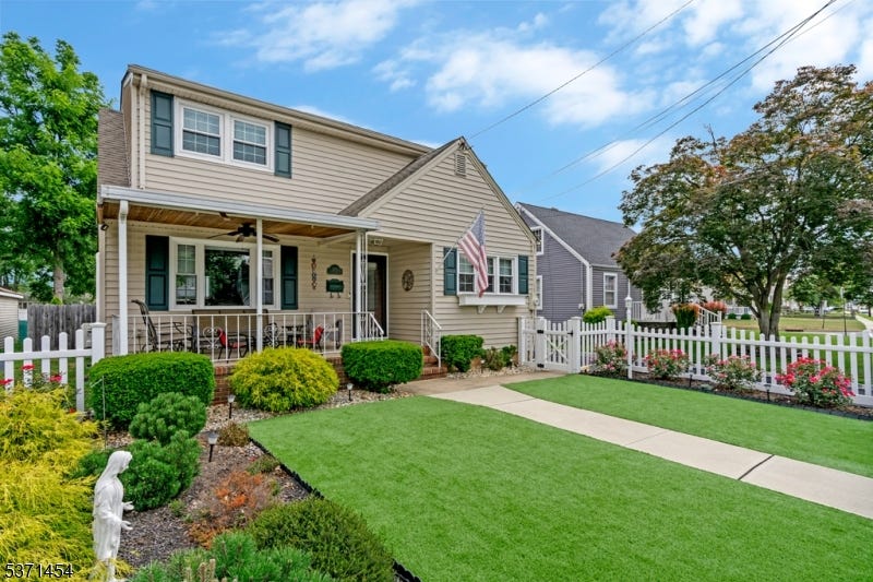 229 HARRIS AVE, MIDDLESEX, NJ 08846 | RE/MAX