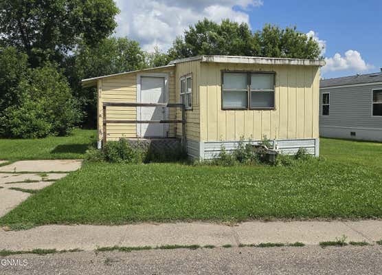 156 SUNNYSIDE MOBILE MANOR, JAMESTOWN, ND 58401 | REMAX