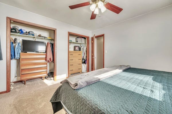 111 2ND AVE SW, FOSTORIA, IA 51340 | REMAX