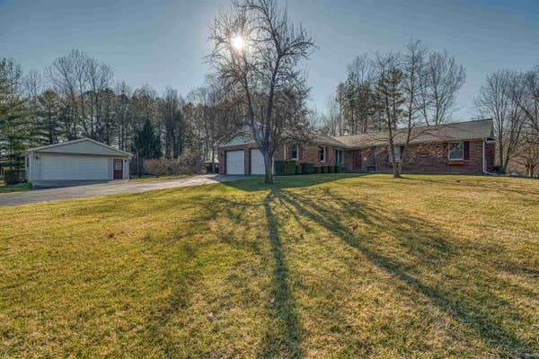 1879 W 3RD ST, JASPER, IN 47546 | REMAX