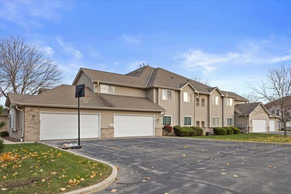 4787 W MAPLE LEAF CIR, GREENFIELD, WI 53220 | REMAX