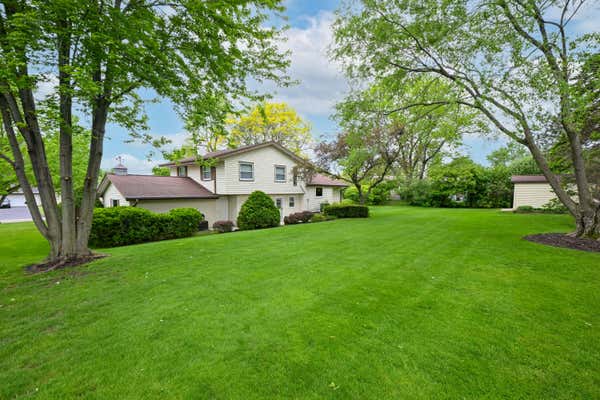 4490 WESSEX DR, BROOKFIELD, WI 53045 | REMAX
