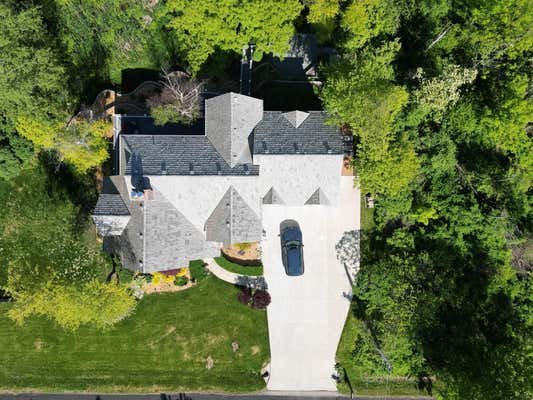 5201 HUNT CLUB RD, WIND POINT, WI 53402 | REMAX