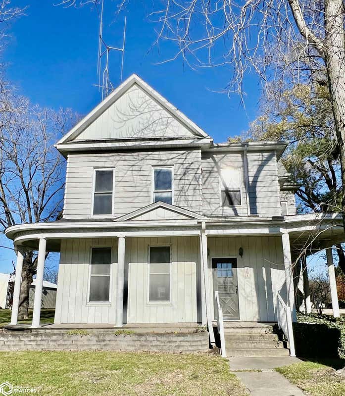 301 ELM ST, ELDON, IA 52554 Single Family Residence For Sale | MLS ...