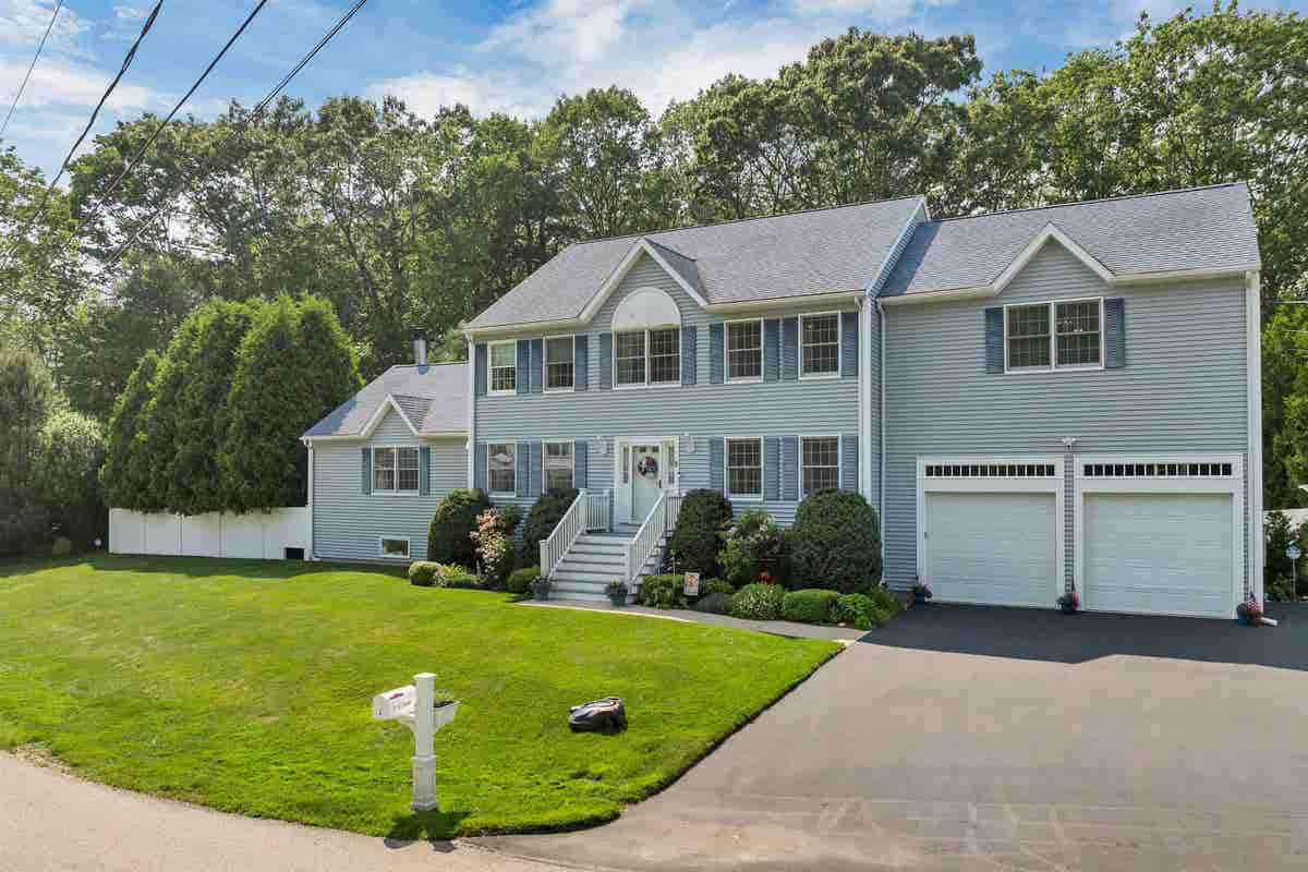 8 NICHOLAS WAY, SEABROOK, NH 03874 | RE/MAX