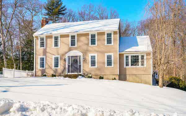 Hudson, NH Real Estate & Homes For Sale | RE/MAX