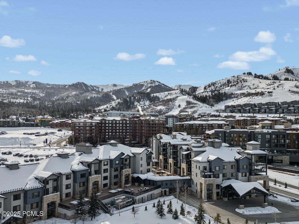 2669 CANYONS RESORT DR # 308, PARK CITY, UT 84098 Condo/Townhome For ...