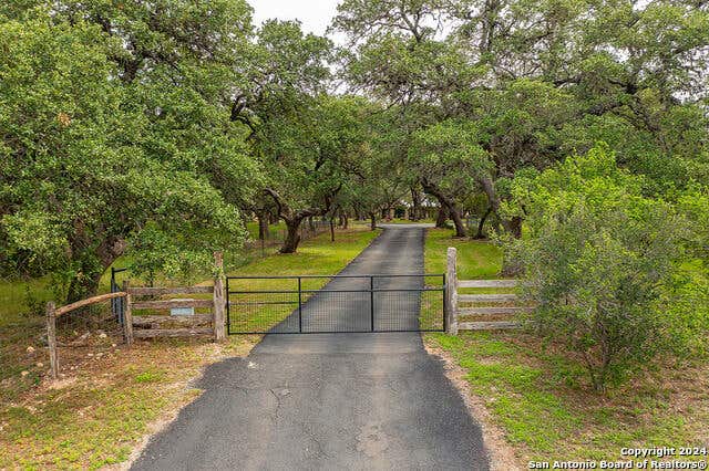 518 SUMMIT TRL, BOERNE, TX 78006 Farm For Sale | MLS# 1779507 | RE/MAX