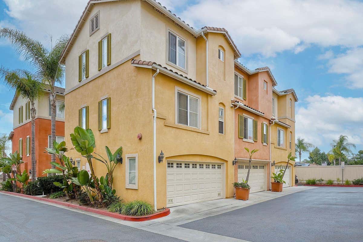 7627 FAMILY CIR, SAN DIEGO, CA 92111 Condo/Townhome For Sale | MLS ...