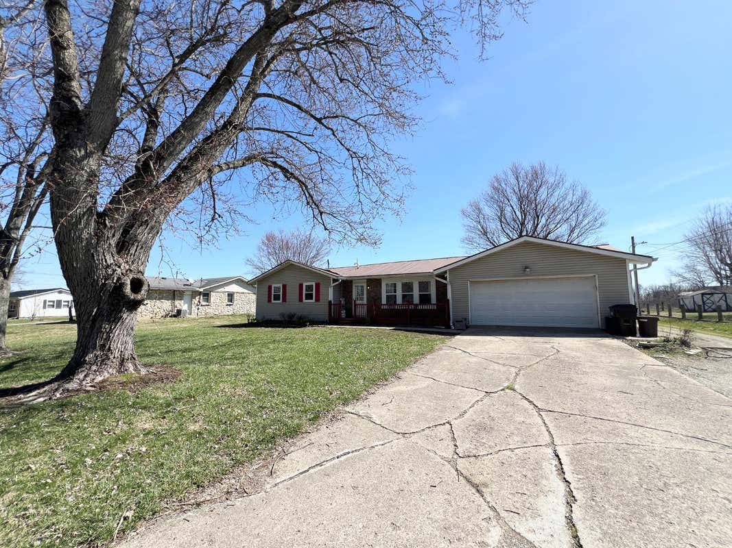 2219 E LITTLE BEAR RD, CONNERSVILLE, IN 47331 | RE/MAX