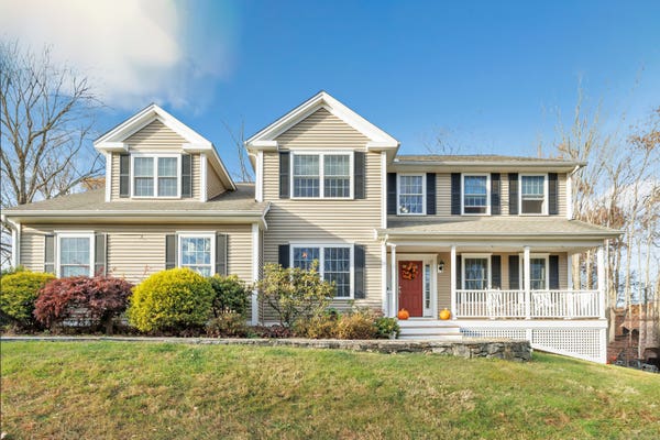 Monroe, CT Real Estate & Homes For Sale | RE/MAX