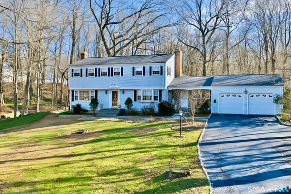 83 SEELEY RD, TRUMBULL, CT 06611 | REMAX