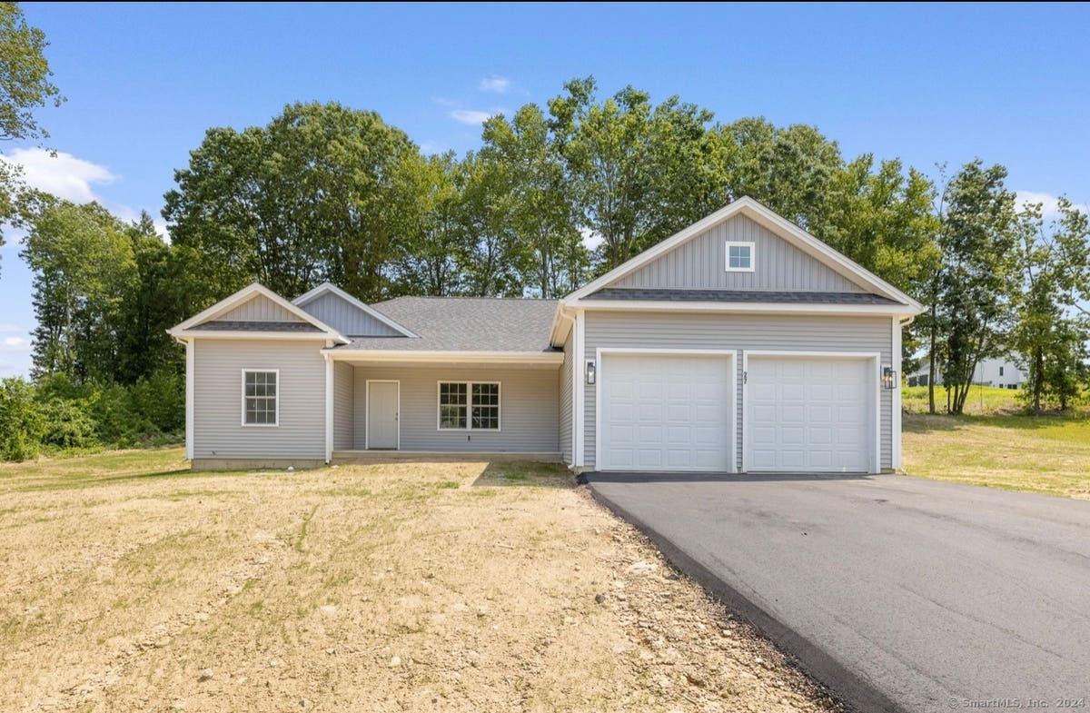 hOMESITE 4 QUINNS WAY, EAST HAMPTON, CT 06424 Single Family Residence ...