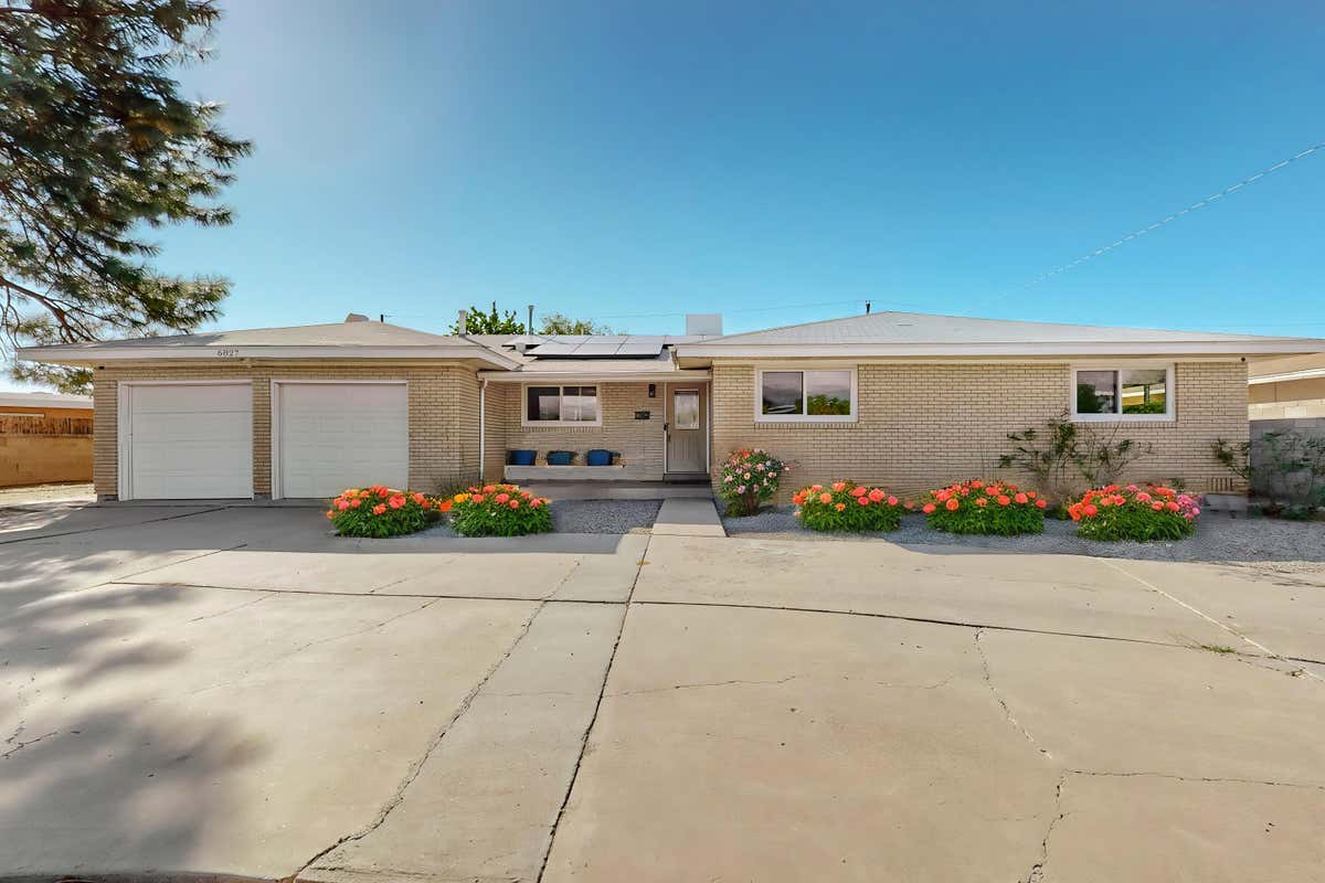 6827 MOSSMAN PL NE, ALBUQUERQUE, NM 87110 Single Family Residence For ...