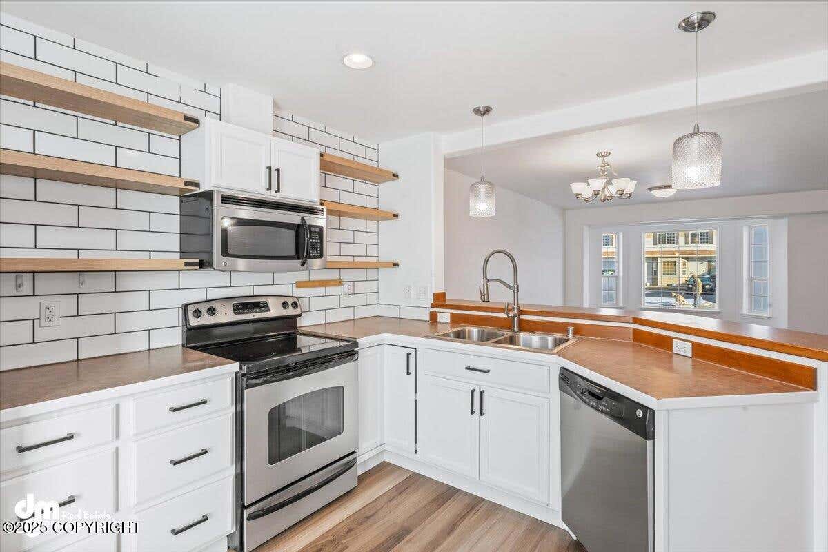 145 MATTHEW PAUL WAY # 52, ANCHORAGE, AK 99504 Condo/Townhome For Sale ...