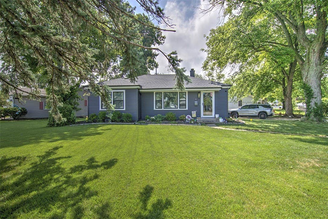 6 2ND SOUTH SHORES AVE, DECATUR, IL 62521 | RE/MAX