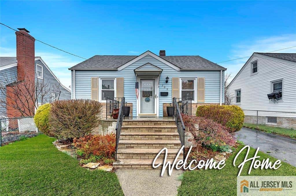 200 SHERRY ST, WOODBRIDGE, NJ 07095 | RE/MAX