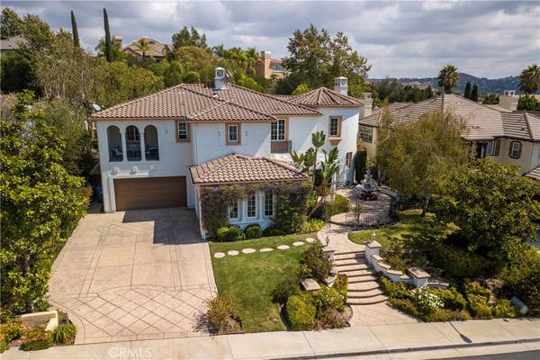 Calabasas, CA Homes For Sale & Real Estate | RE/MAX