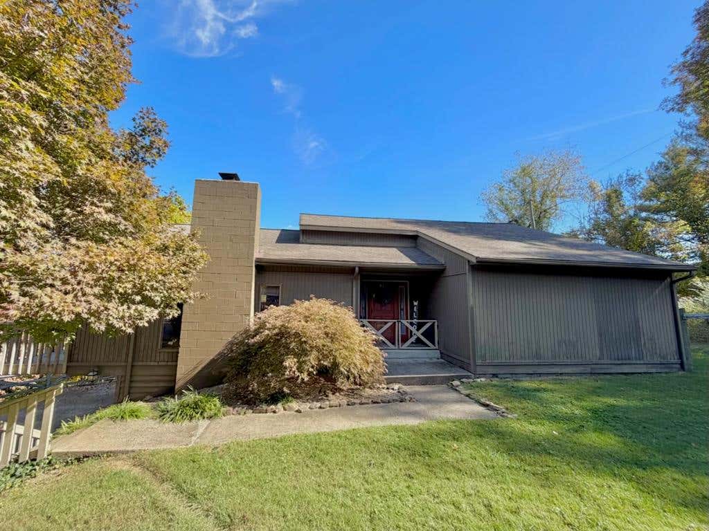 146 HALE RD, HAROLD, KY 41635 | RE/MAX