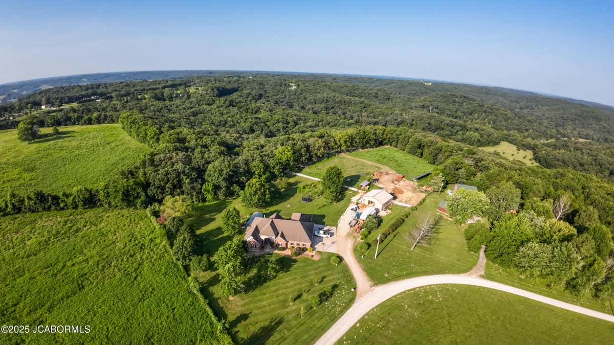 1483 CEDAR RIDGE DR, HERMANN, MO 65041 | RE/MAX