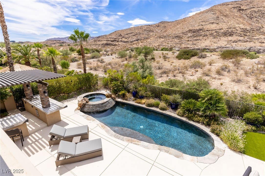 2939 RED ARROW DR, LAS VEGAS, NV 89135 | RE/MAX