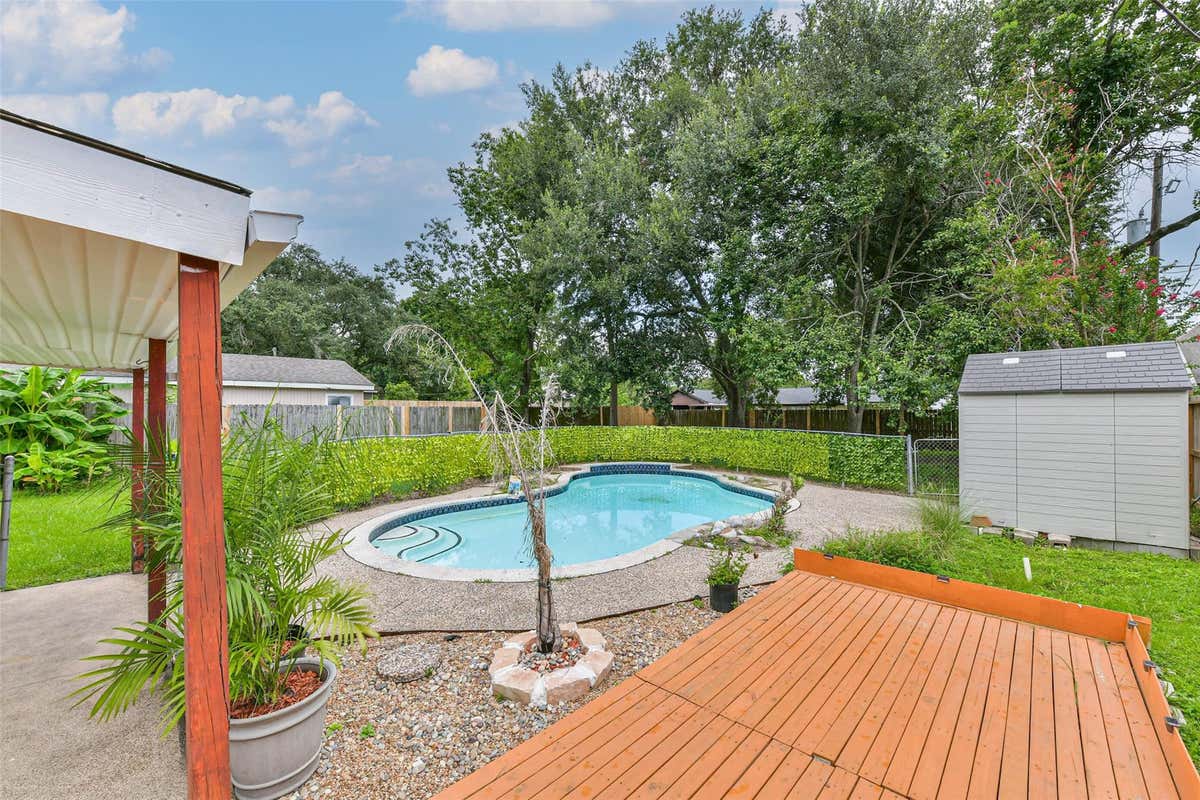 8207 LANHAM LN, HOUSTON, TX 77075 | RE/MAX