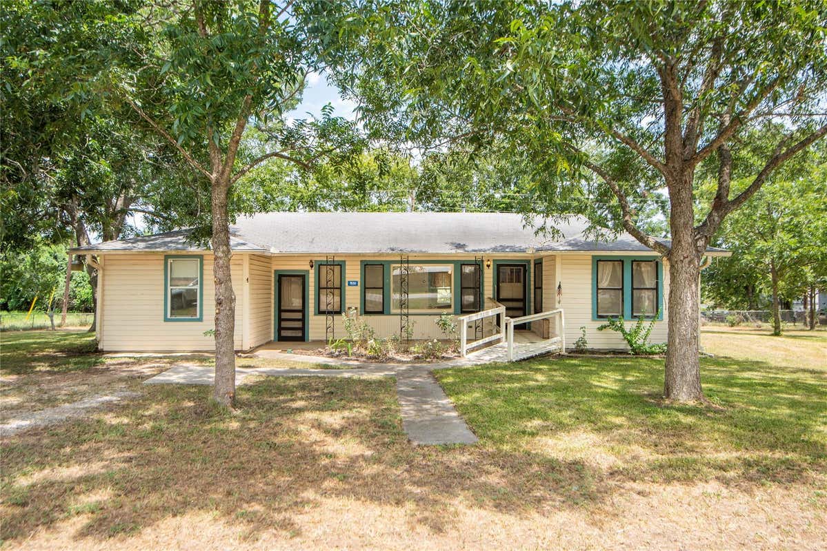 7656 ERNST PKWY, INDUSTRY, TX 78944 | RE/MAX