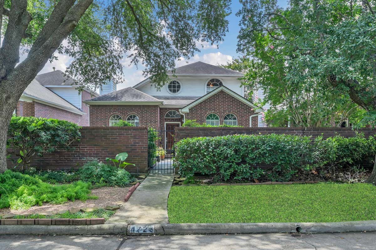 4723 CASHEL CASTLE DR, HOUSTON, TX 77069 | RE/MAX