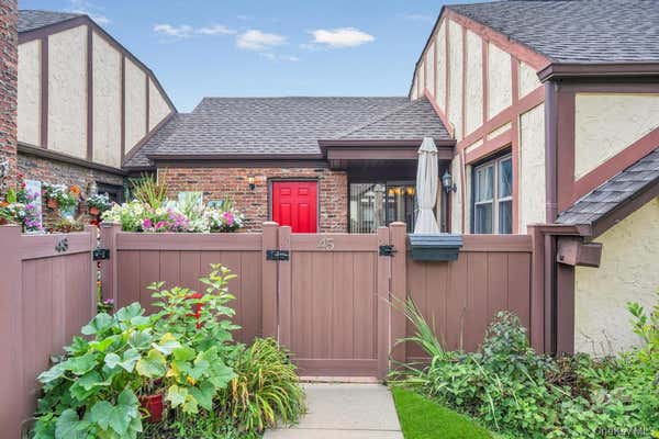 Deer Park, NY Homes For Sale & Real Estate | RE/MAX