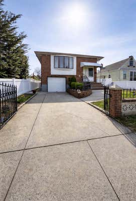 Floral Park, Homes For Sale | REMAX