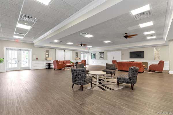 286 SPRING DR # 286, EAST MEADOW, NY 11554 | REMAX