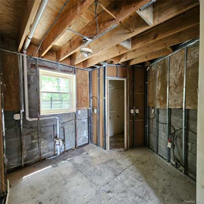 1754 GIVAN AVE, BRONX, NY 10469 | RE/MAX