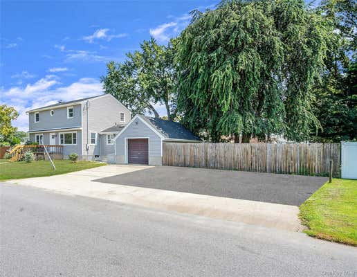 Deer Park, NY Homes For Sale & Real Estate | RE/MAX