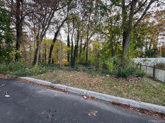 Deer Park, NY Homes For Sale & Real Estate | RE/MAX