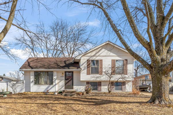Adel, IA Real Estate & Homes For Sale | RE/MAX