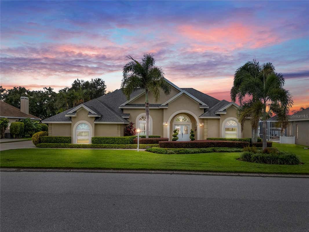 220 RUBY LAKE LN, WINTER HAVEN, FL 33884 | RE/MAX