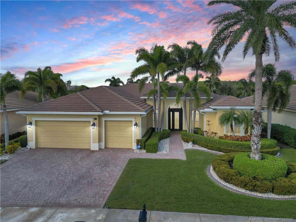 443 SW LOST RIVER RD, STUART, FL 34997 Single Family Residence For Sale ...